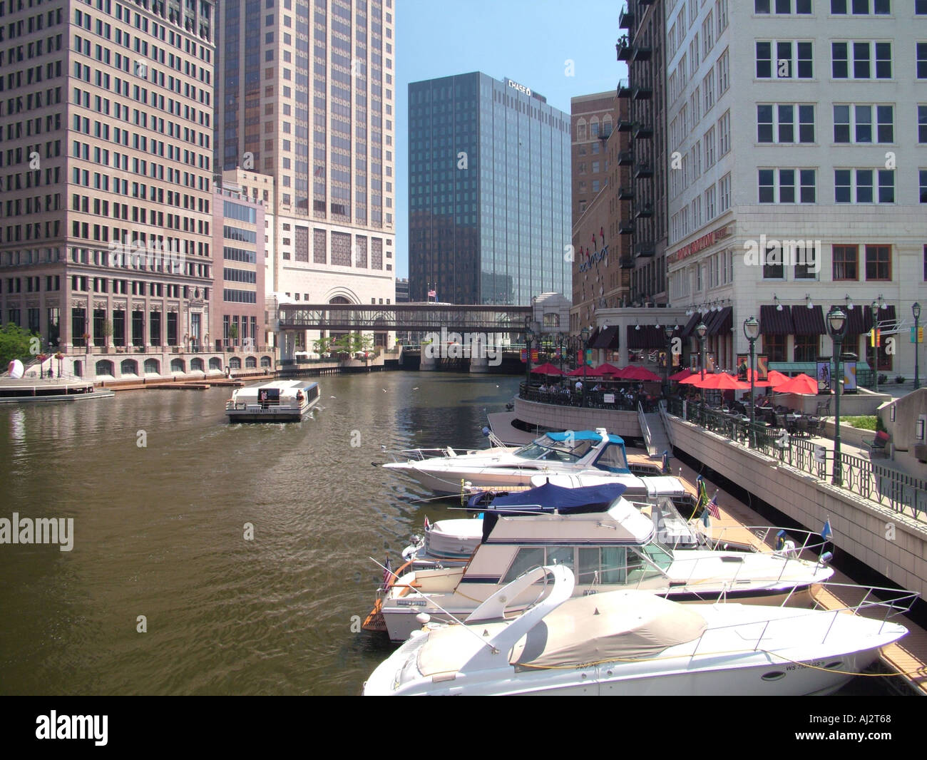 Milwaukee boats hi-res stock photography and images - Alamy