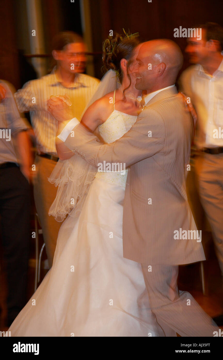 bridal couple dancing Stock Photo - Alamy