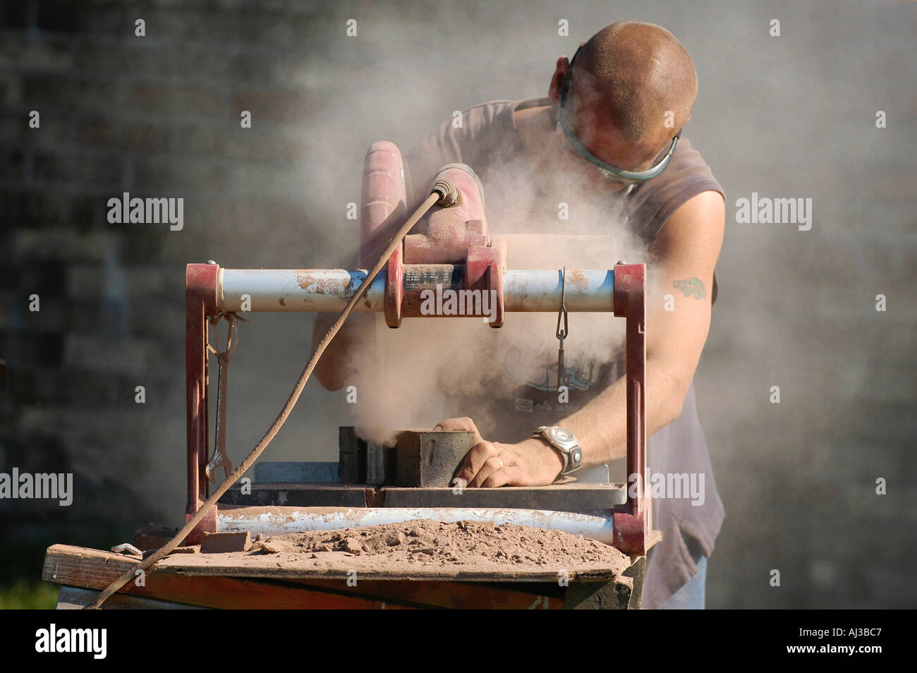 Professional mason hi-res stock photography and images - Alamy