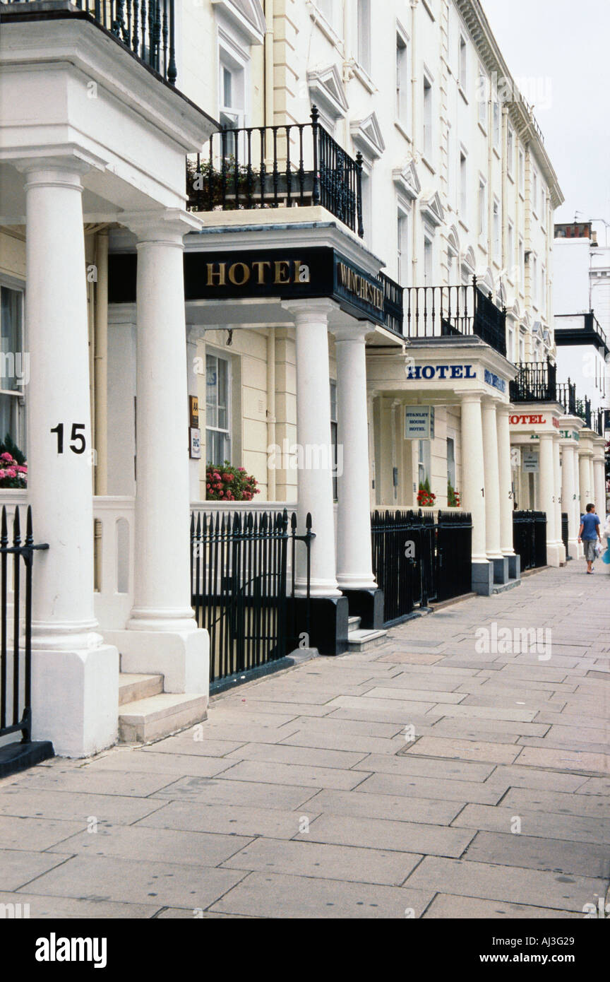 Victorian house england hi-res stock photography and images - Alamy