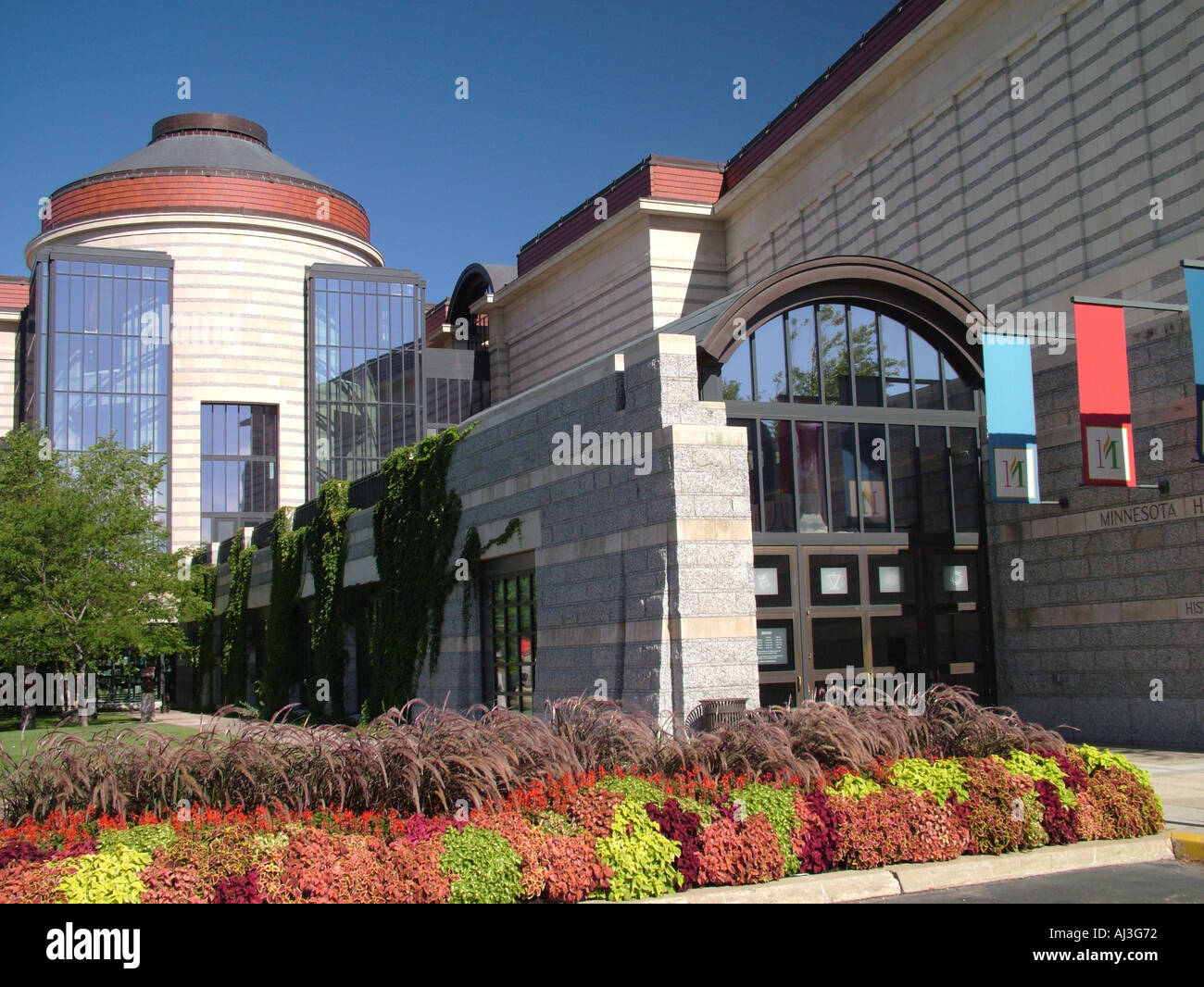 Minnesota history center hi-res stock photography and images - Alamy