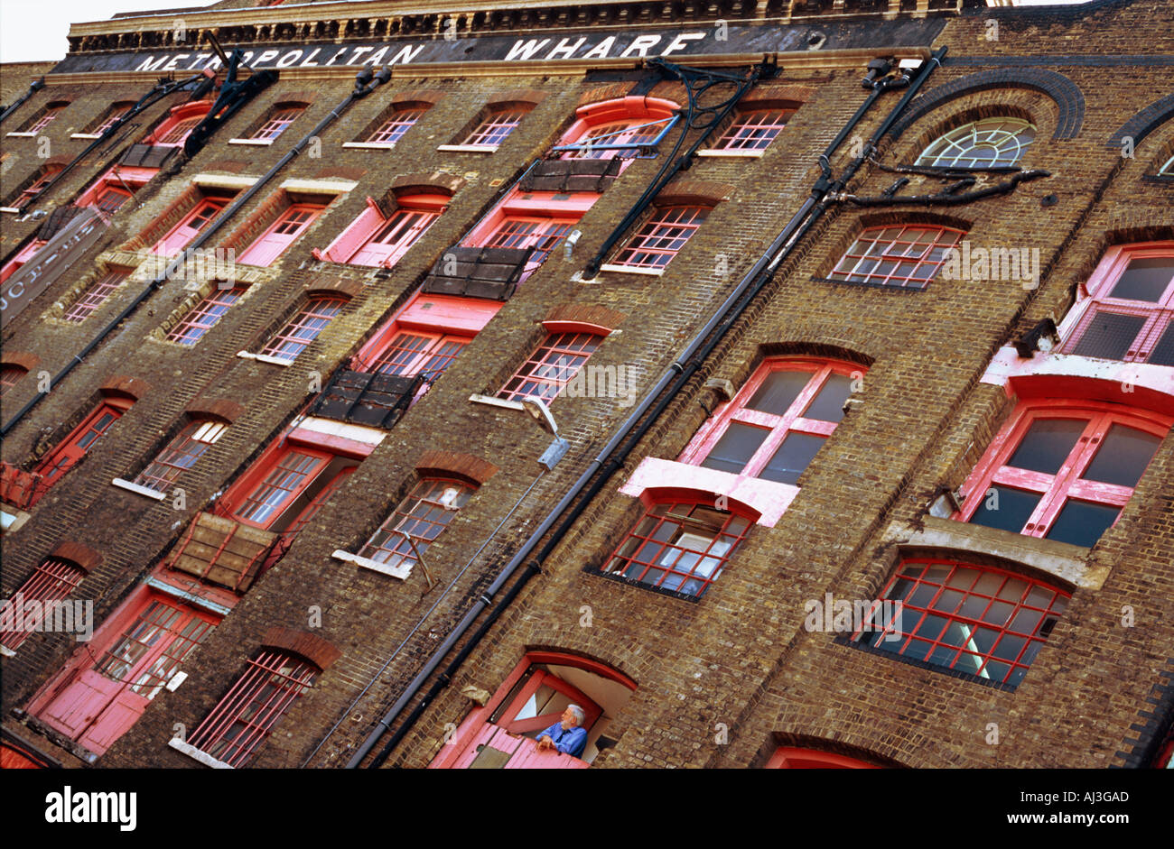 Old wharf warehouse wapping hi-res stock photography and images - Alamy
