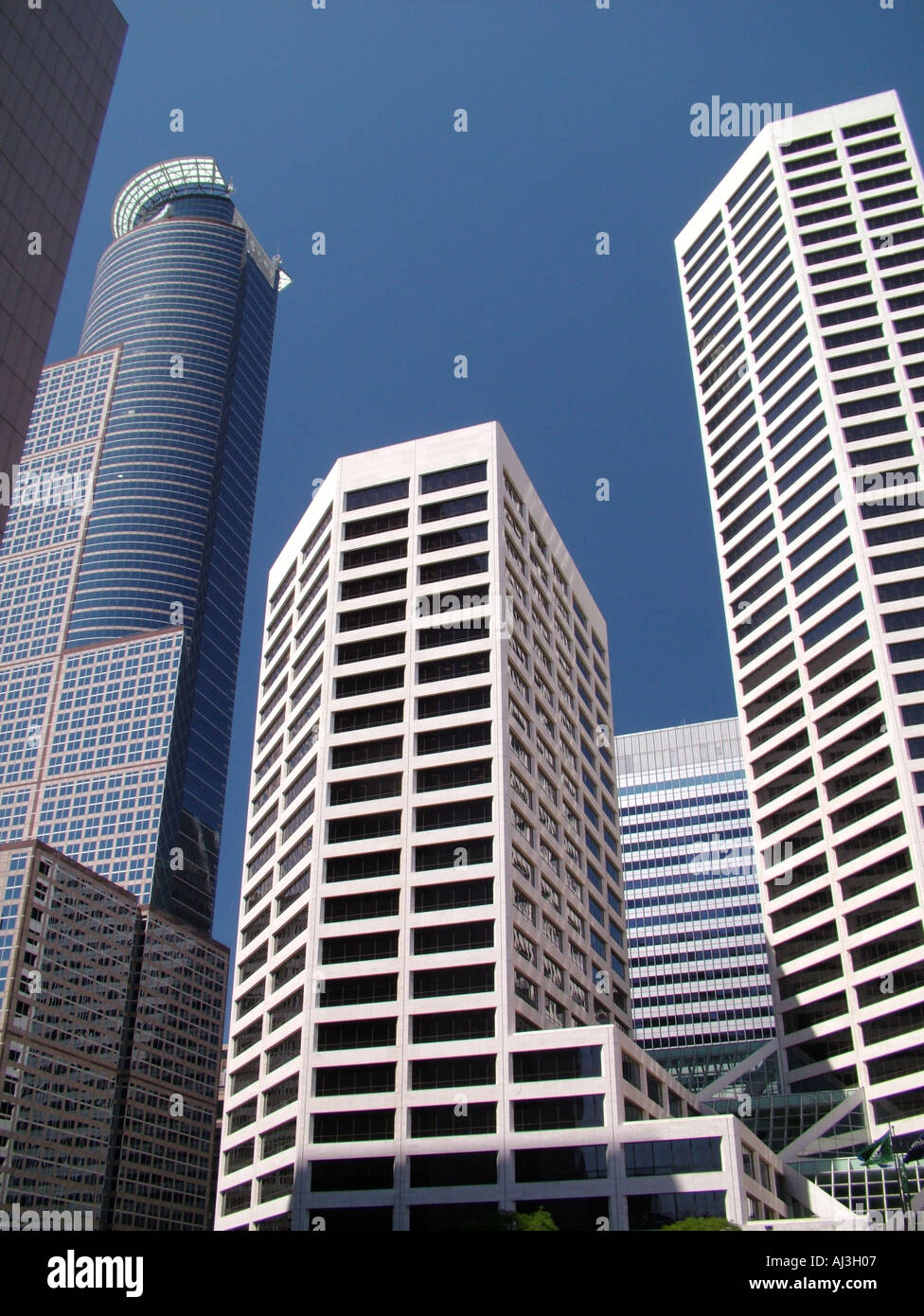 Twin cities of minneapolis and st paul hi-res stock photography and ...