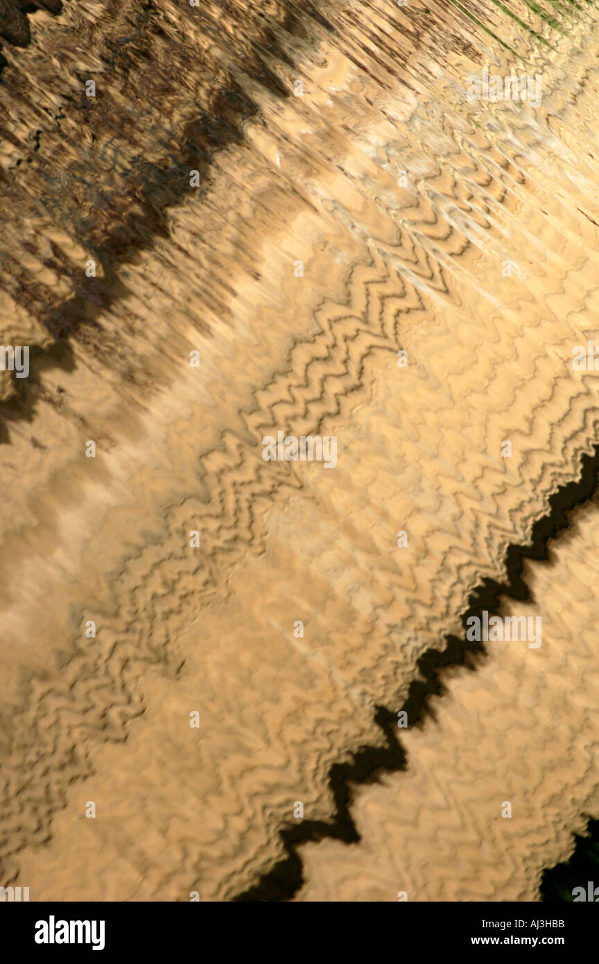 Diagonal columns hi-res stock photography and images - Alamy