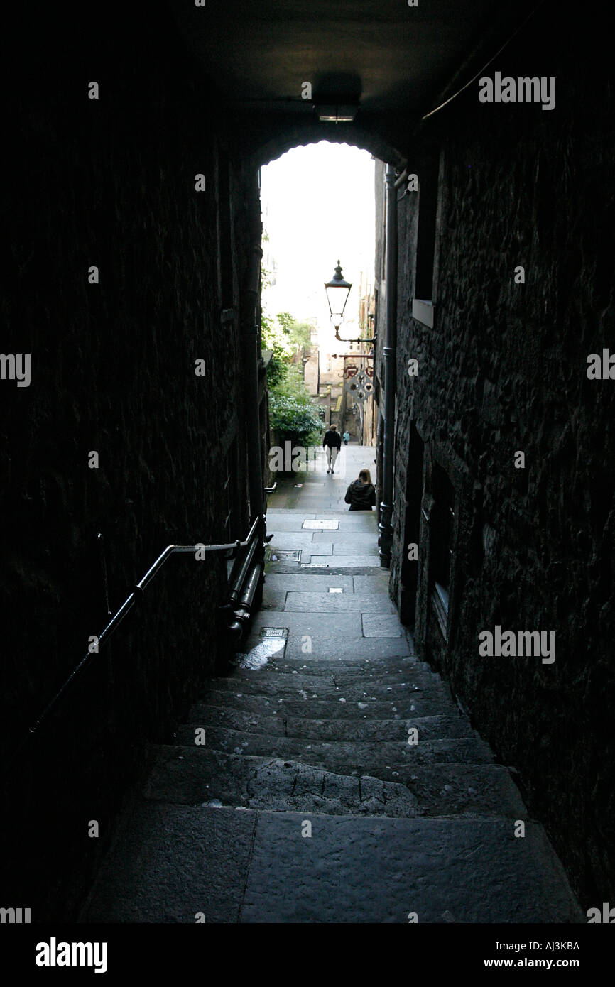 Victorian Alley way in Edinburgh Scotland, UK Stock Photo - Alamy