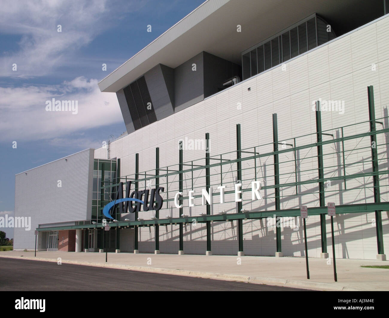 Alerus center hi-res stock photography and images - Alamy