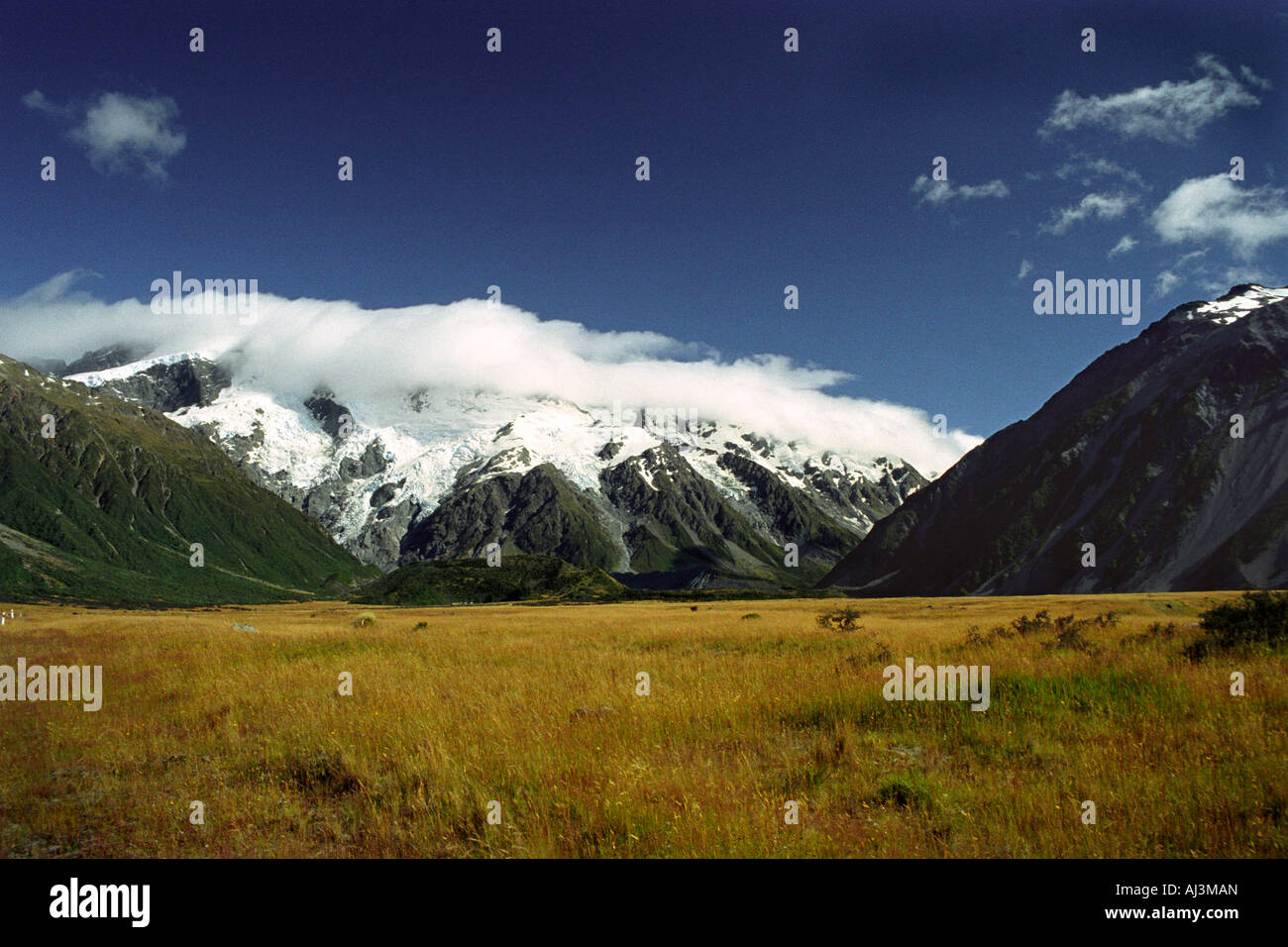 Surrounds of Mount Cook, South Island, New Zealand Stock Photo - Alamy