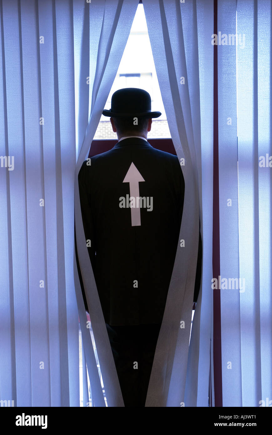 Man bowler hat back hi-res stock photography and images - Alamy