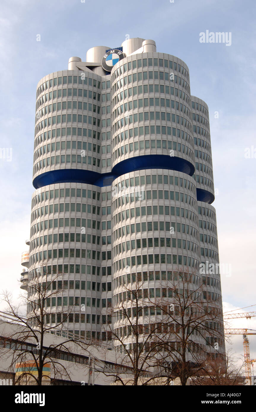 Four cylinder hi-res stock photography and images - Alamy