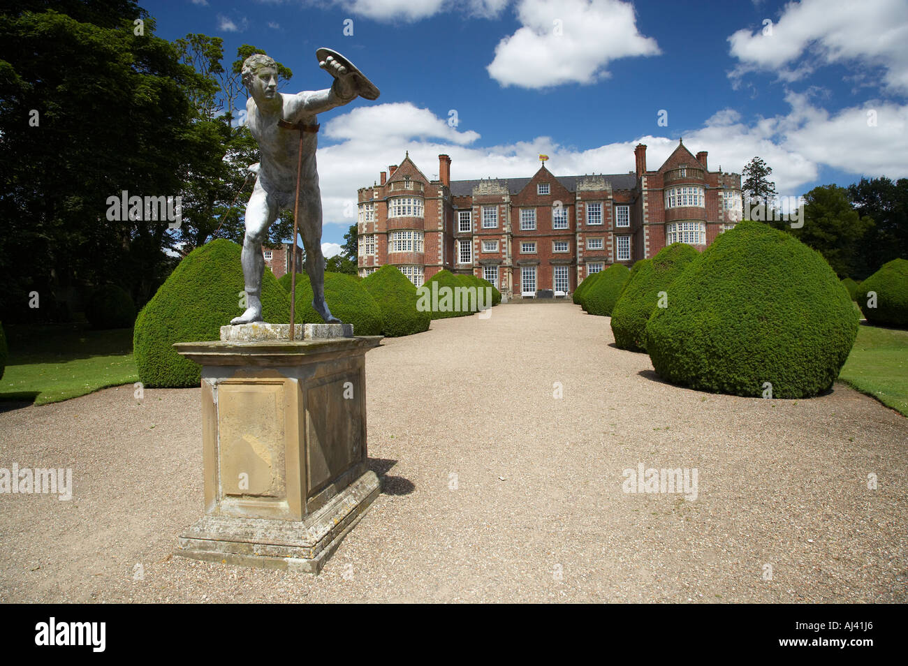 Gardens of burton agnes hall hi-res stock photography and images - Alamy