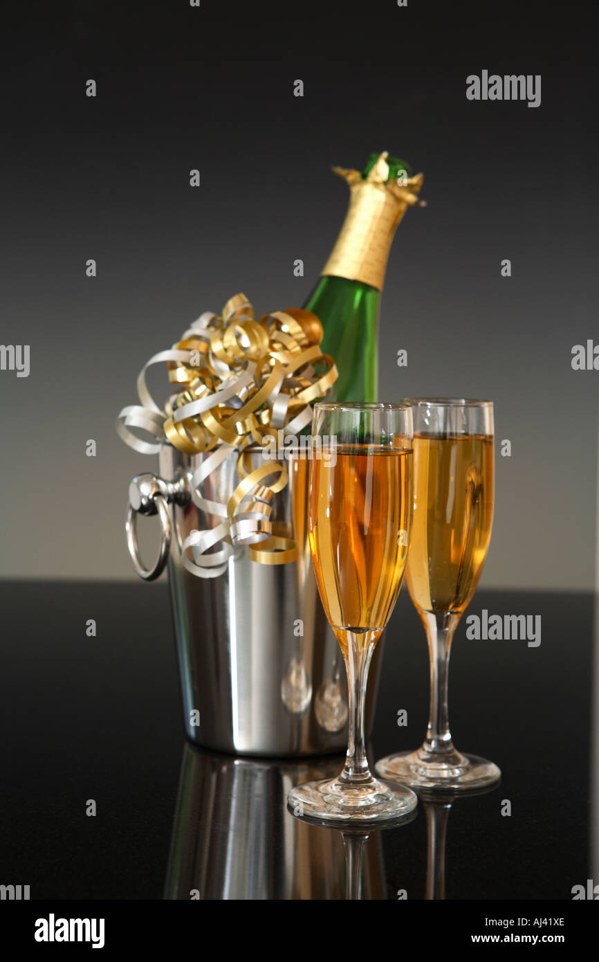 Reflections on champagne glasses hi-res stock photography and images ...