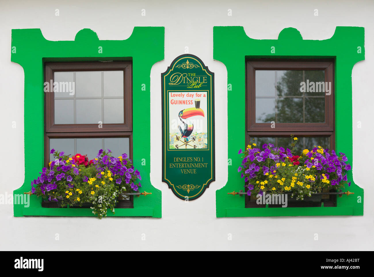 Guinness sign The Dingle Pub Dingle Dingle Peninsula County Kerry ...