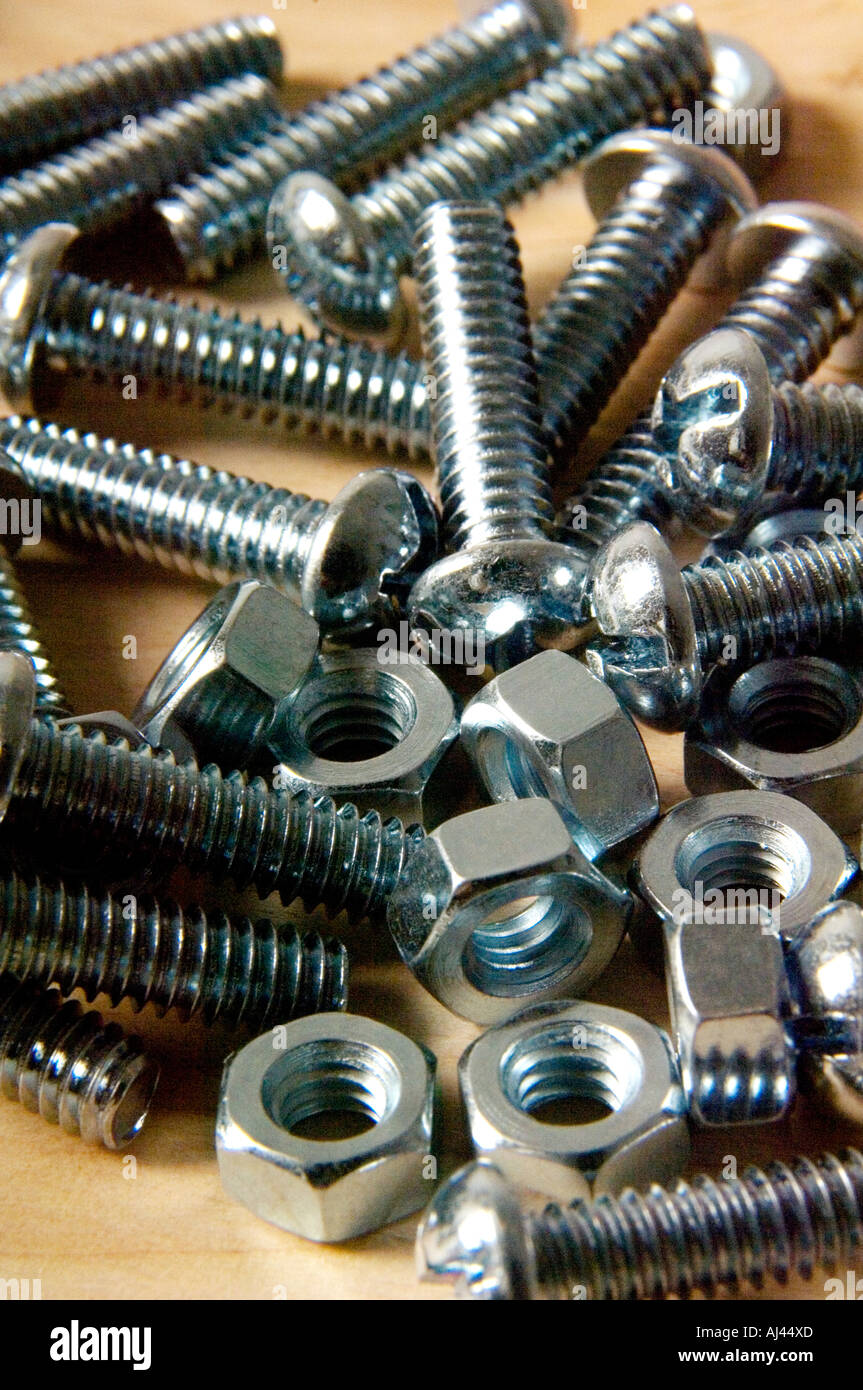 Screw bolt nut pattern Stock Photo - Alamy