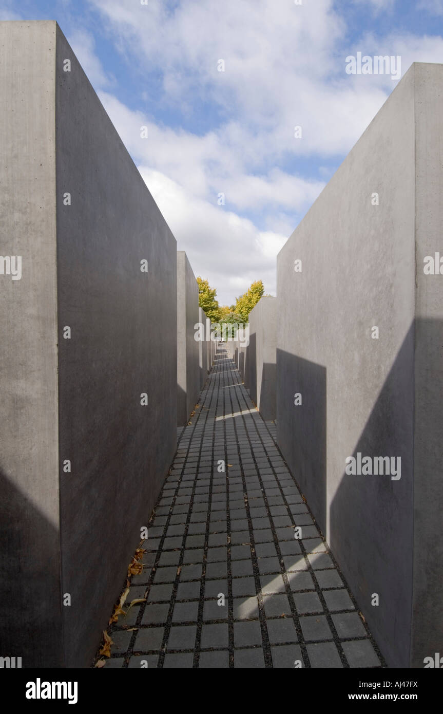 Holocaust memorial berlin germany concrete blocks slabs hi-res stock ...