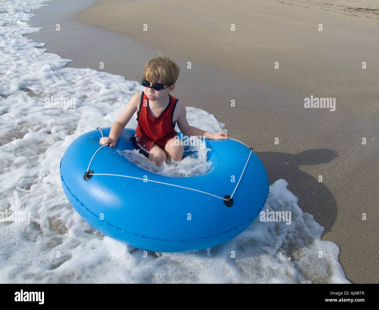 Floatation tube hi-res stock photography and images - Alamy