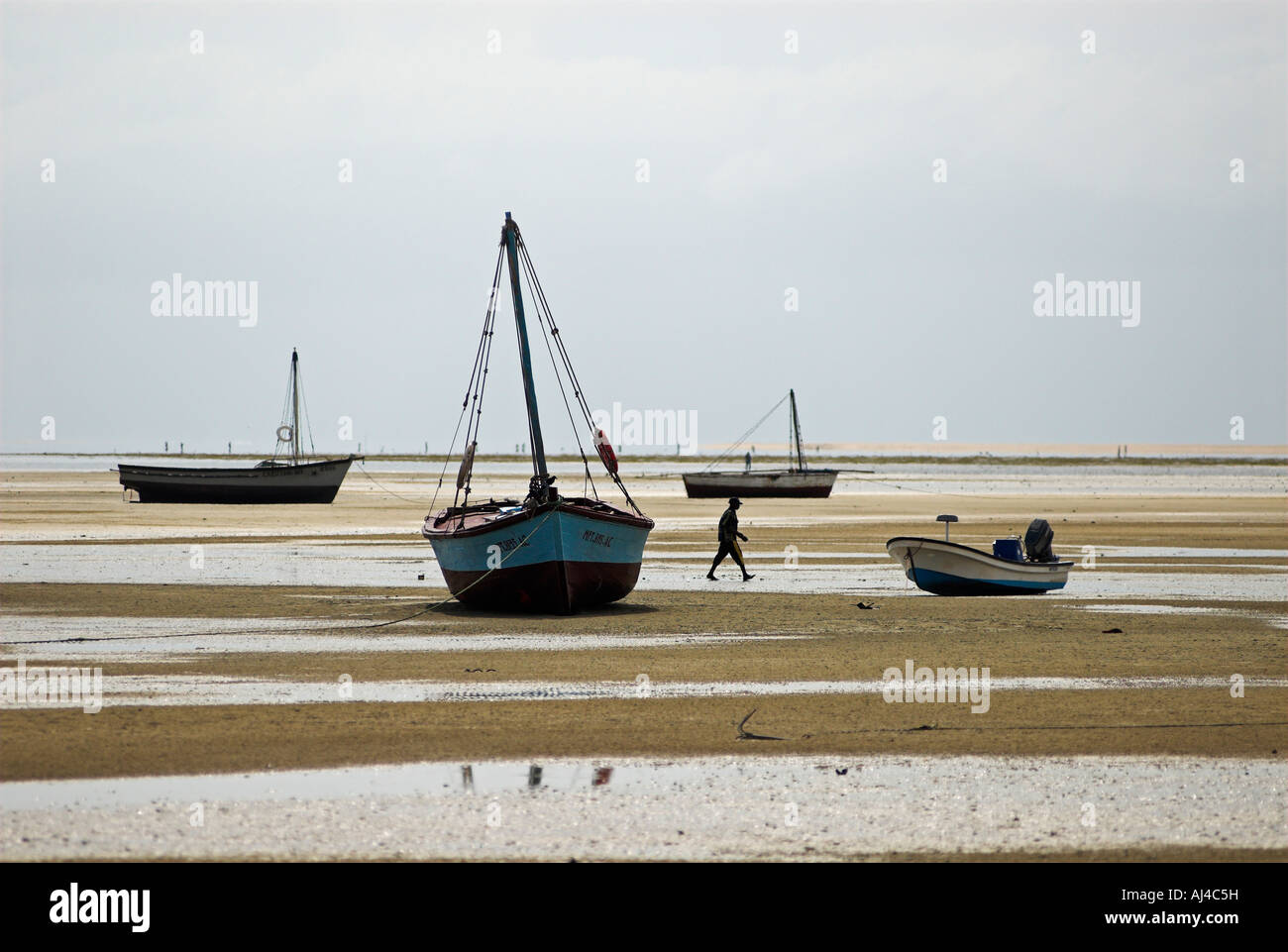 Inhaca island hi-res stock photography and images - Alamy