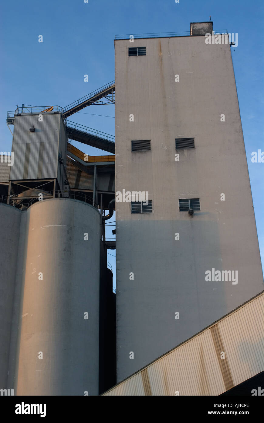 Pier 86 Grain Elevator Seattle Washington State USA Stock Photo - Alamy
