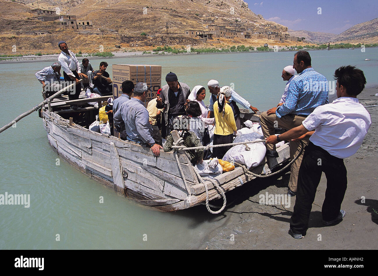 Traditional river transportation in Tigris River, Turkey Stock Photo ...
