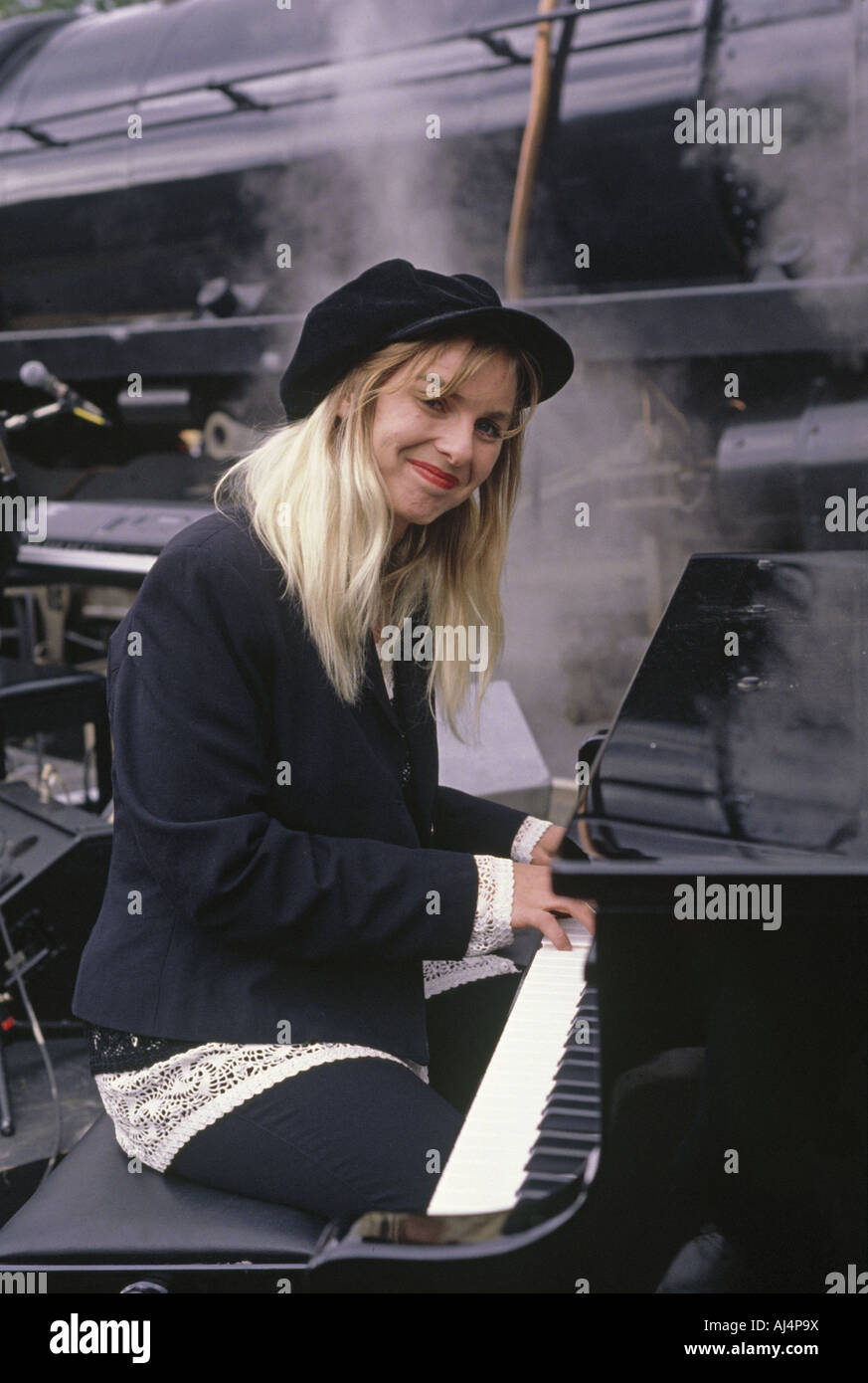 SAM BROWN UK singer in 1988. Daughter of musician Joe Brown Stock Photo ...