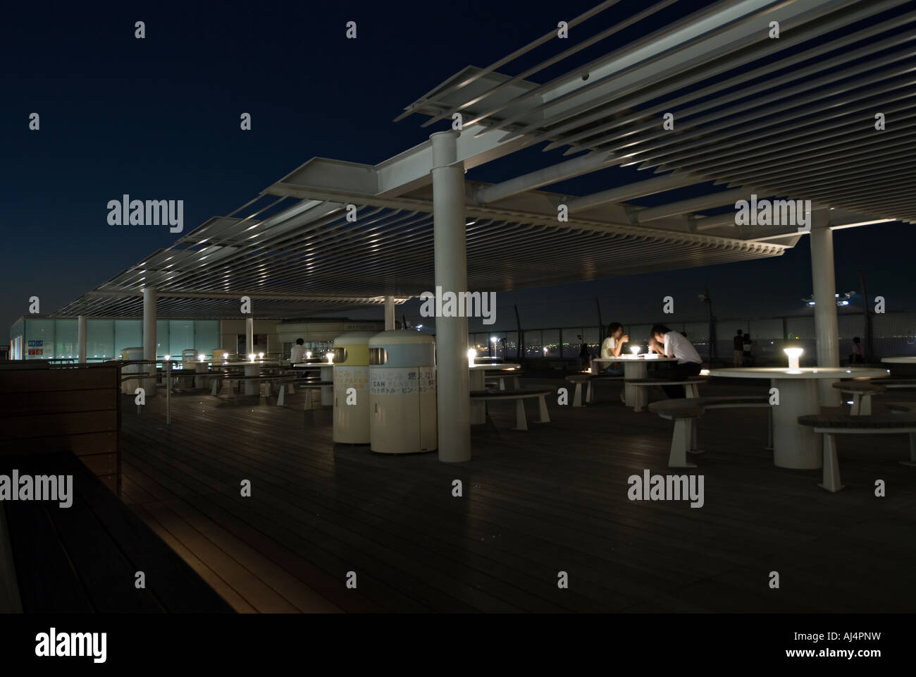 Tokyo terrace cafe hi-res stock photography and images - Alamy