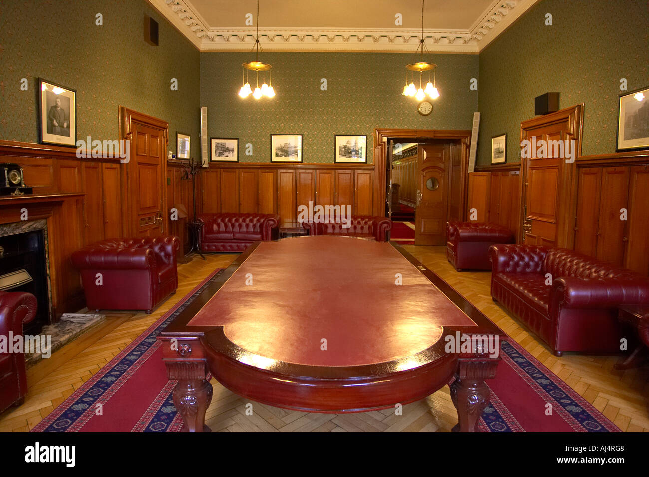 Robing hi-res stock photography and images - Alamy