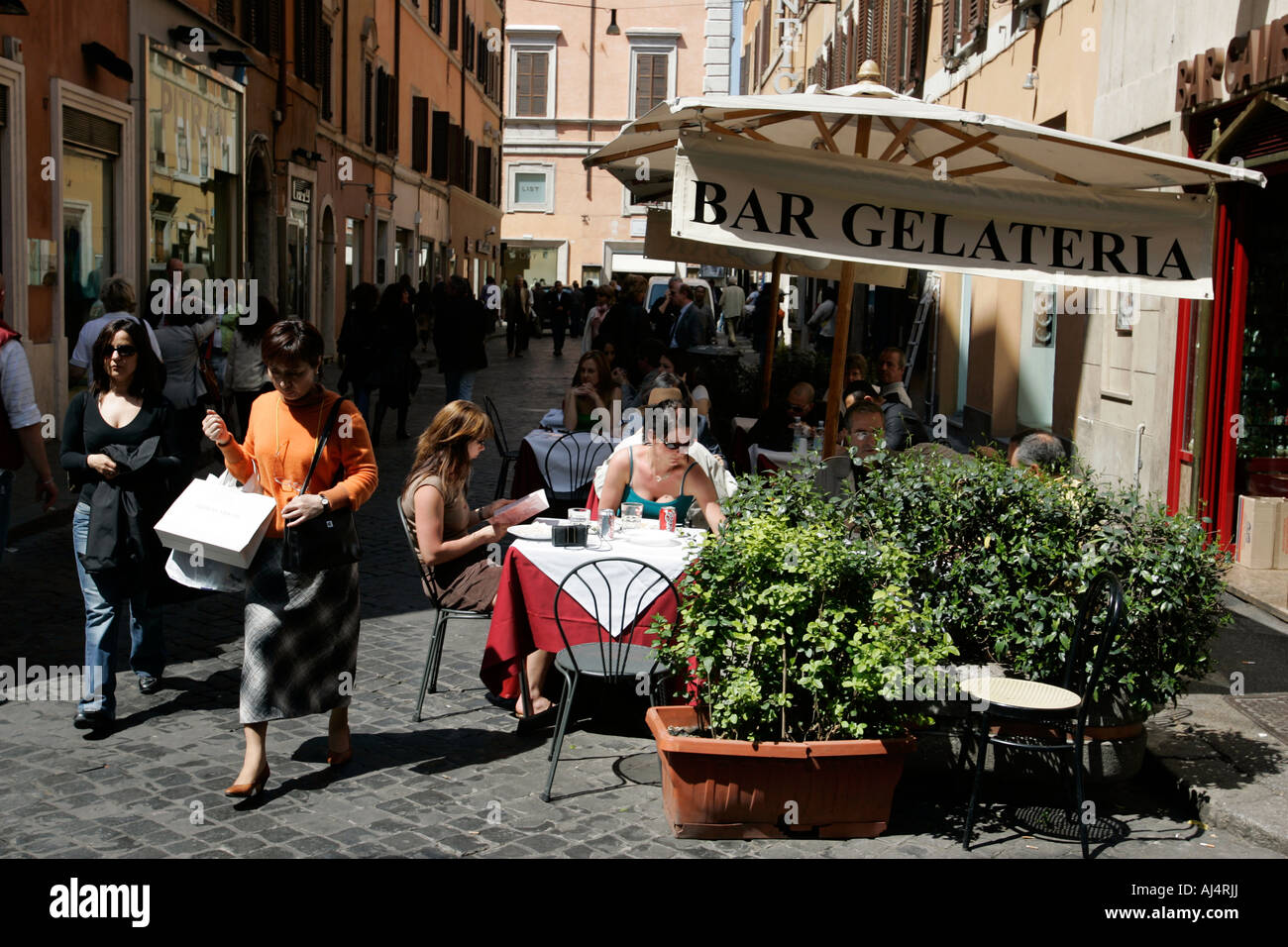 Historical bar hi-res stock photography and images - Alamy