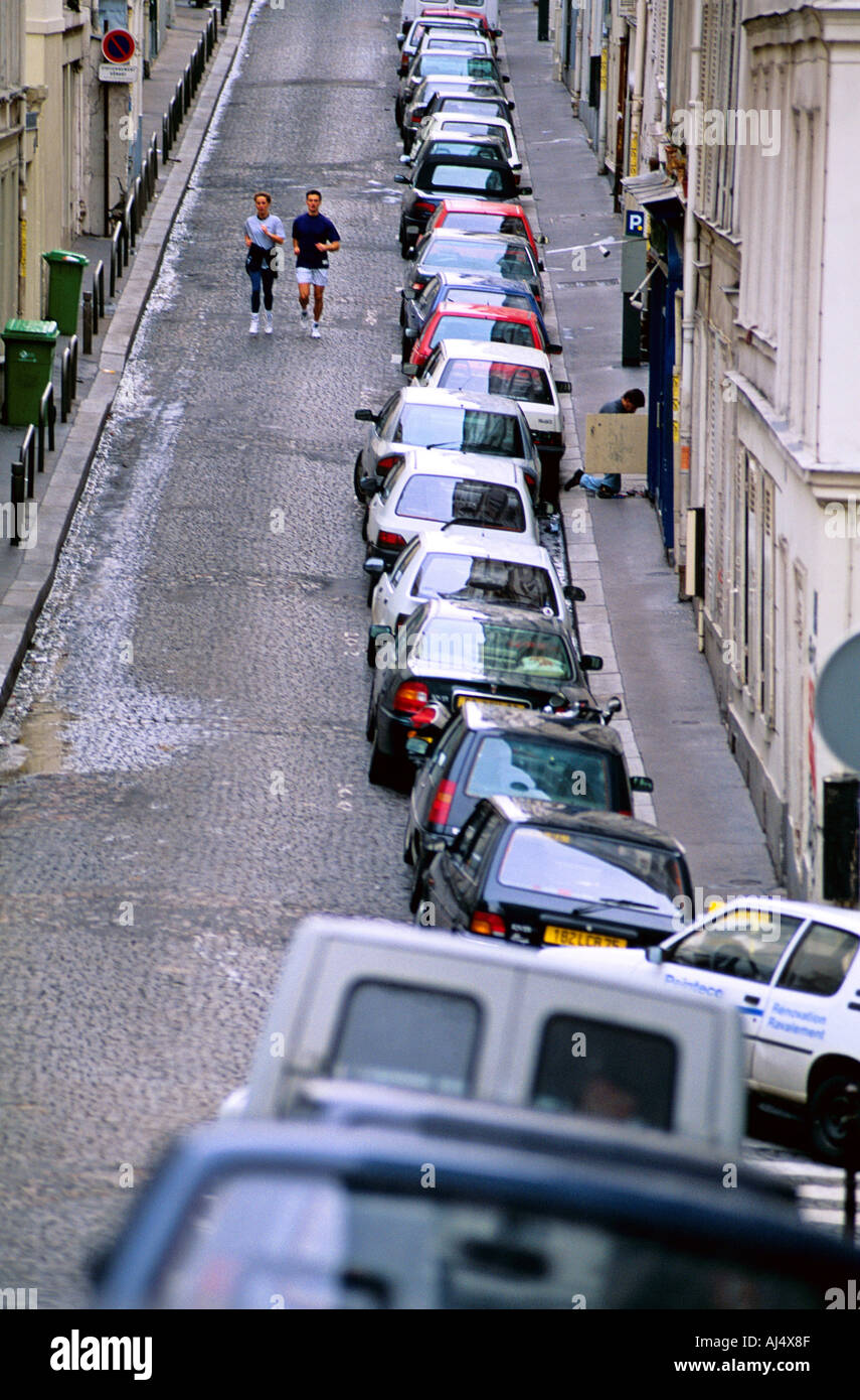 Running through Parisian streets Stock Photo - Alamy