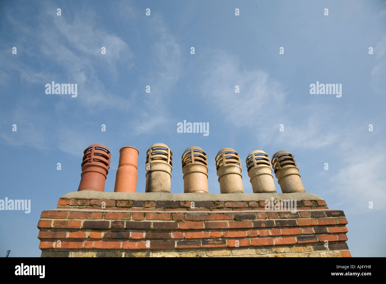 London chimney architecture hi-res stock photography and images - Alamy