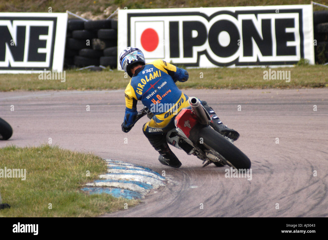 Supermotard European Championship racing at Lydden Hill Race Circuit ...