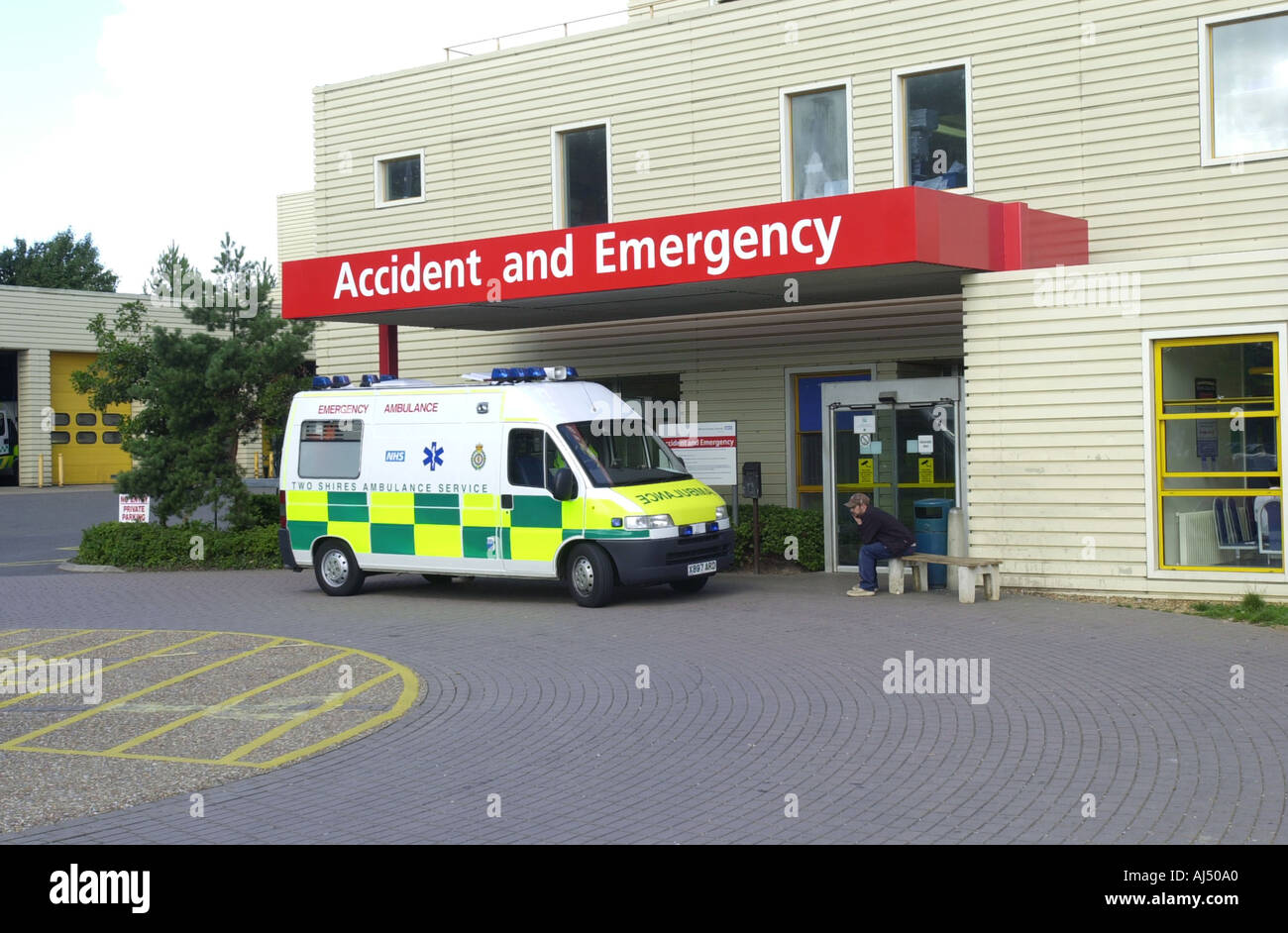 Two shires ambulance outside accident and emergency at Milton Keynes ...