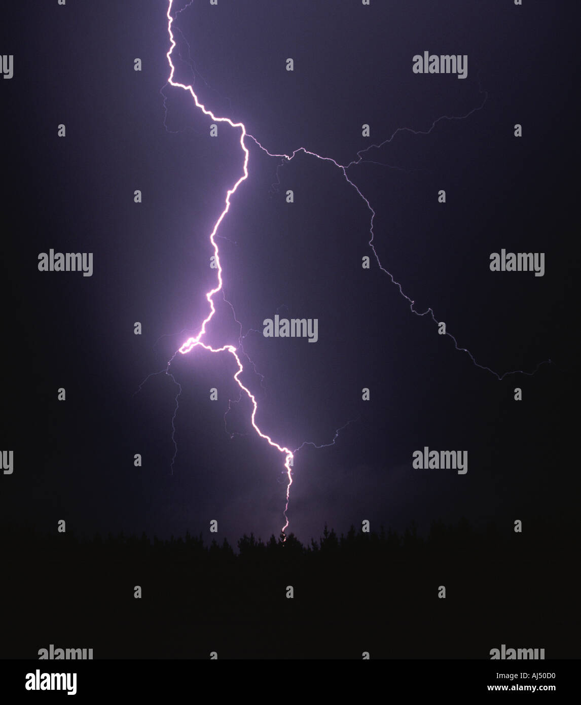 Strike by electricity hi-res stock photography and images - Alamy