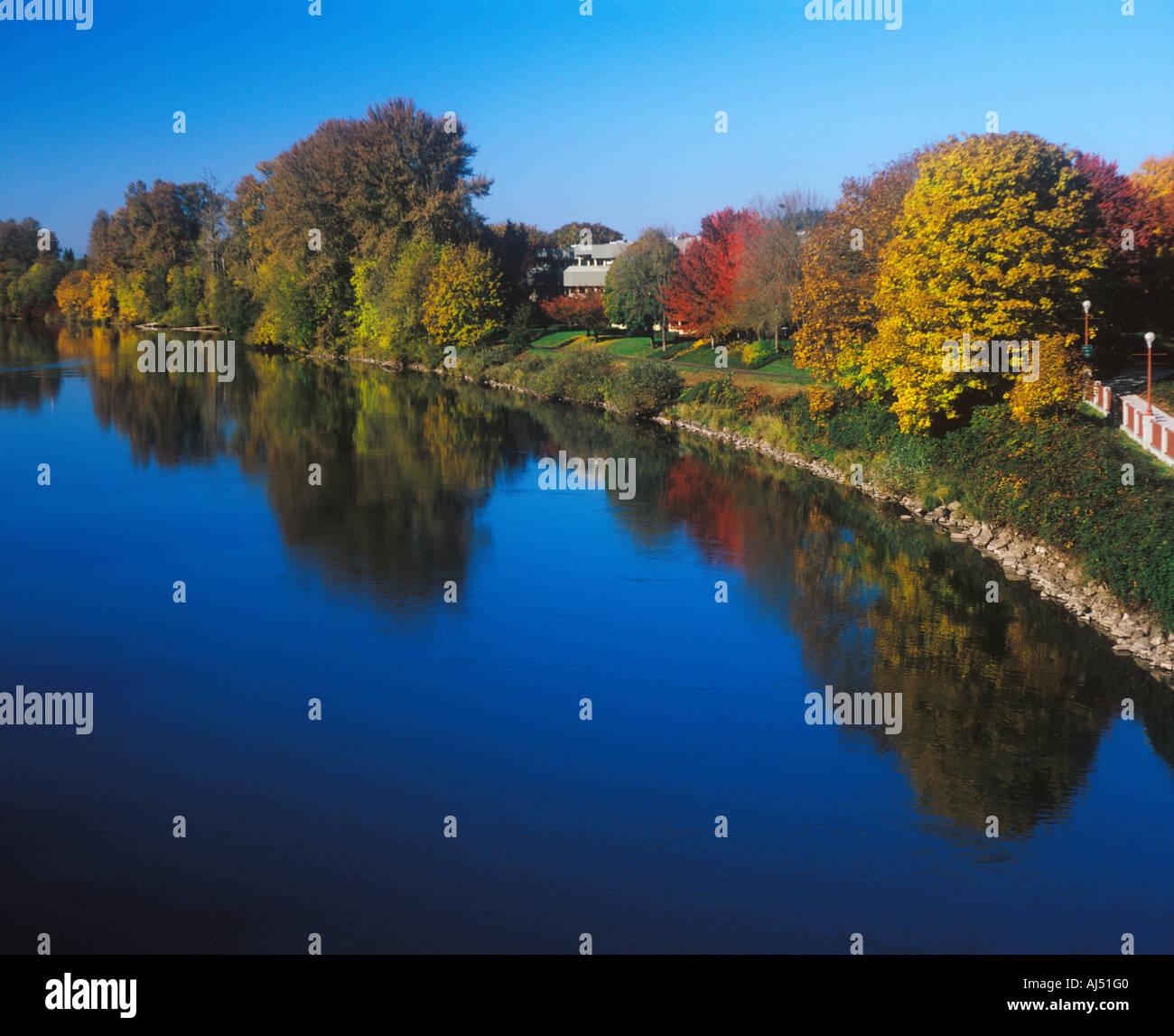 Ferry street bridge oregon hi-res stock photography and images - Alamy