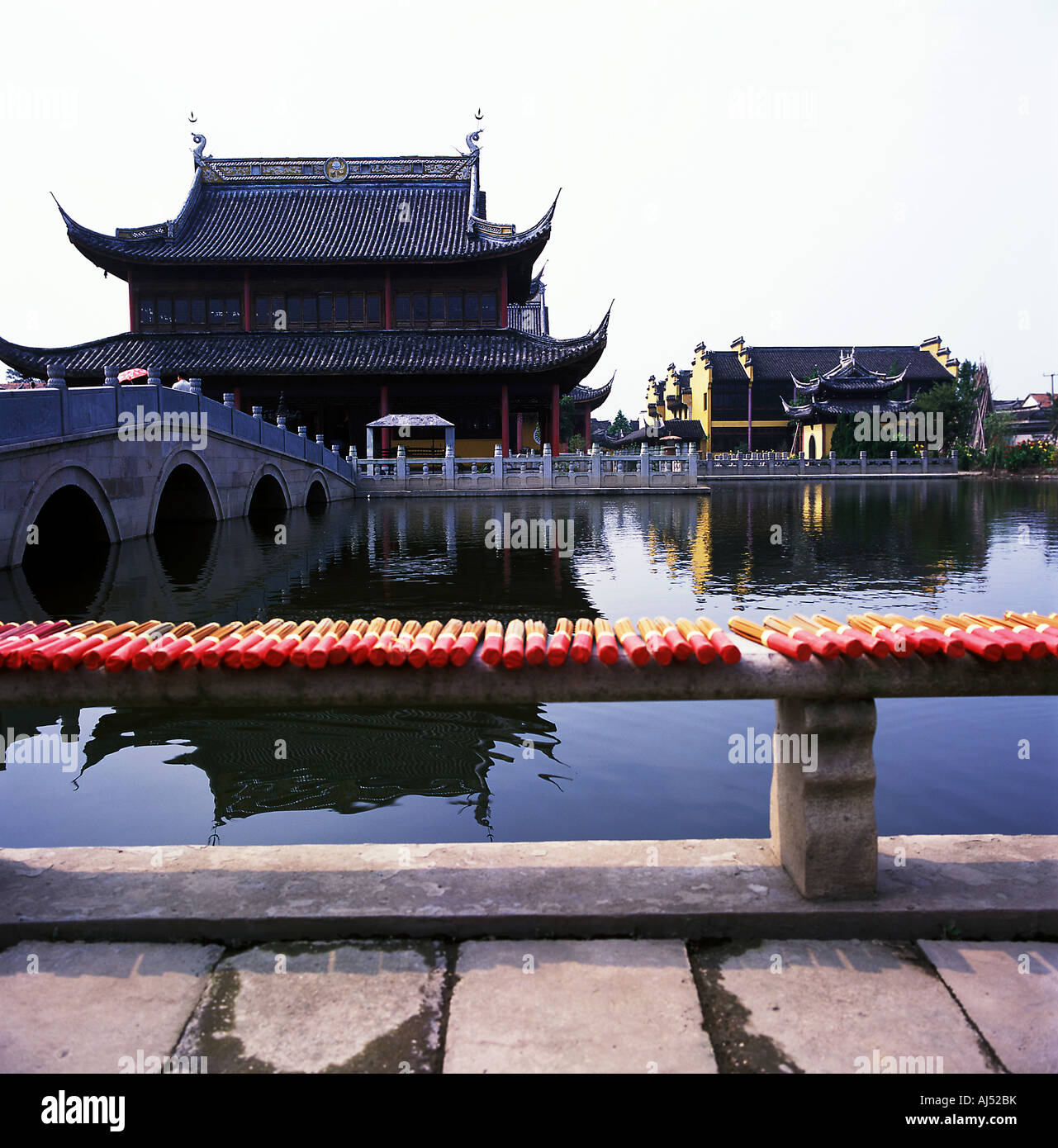 Temple and stone bridge in Zhu Jia Jiao Water Village, Shanghai, China ...