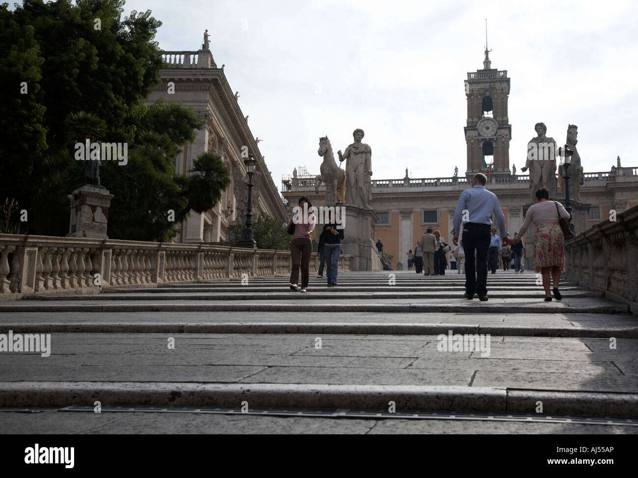 Cordonata capitolina hi-res stock photography and images - Alamy
