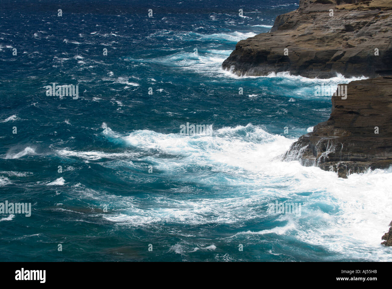 Stormy and choppy seas off the East Oahu coast, Hawaii Stock Photo - Alamy