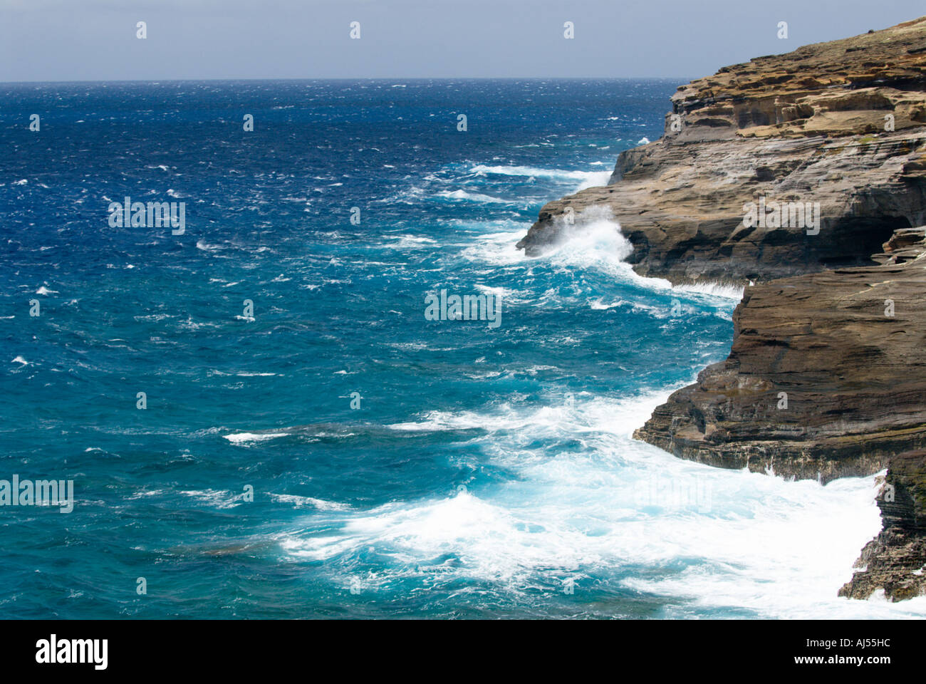 Stormy and choppy seas off the East Oahu coast, Hawaii Stock Photo - Alamy