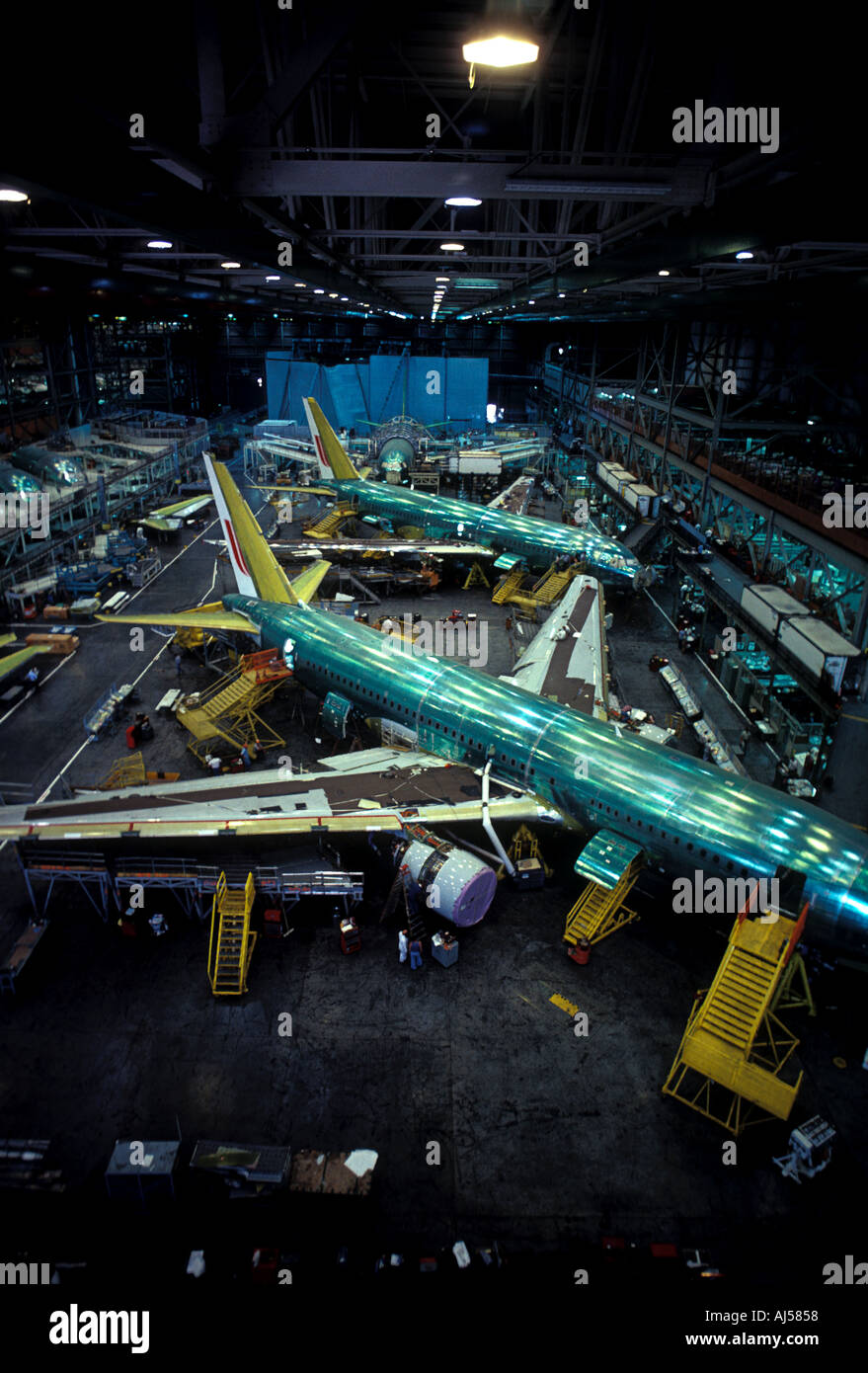 Aircraft assembly plant hi-res stock photography and images - Alamy