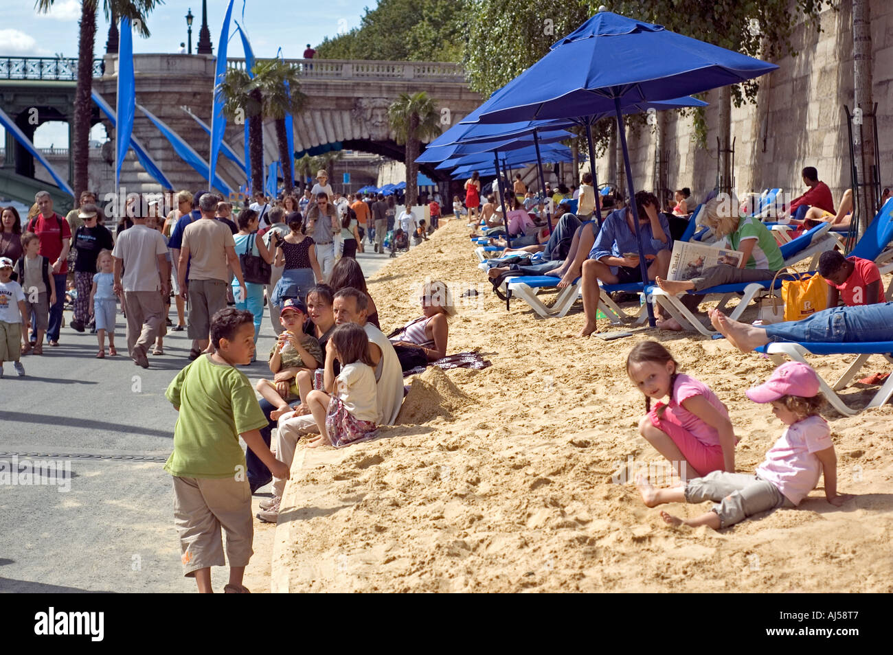 Europe european france french paris parisian plage beach capital people ...