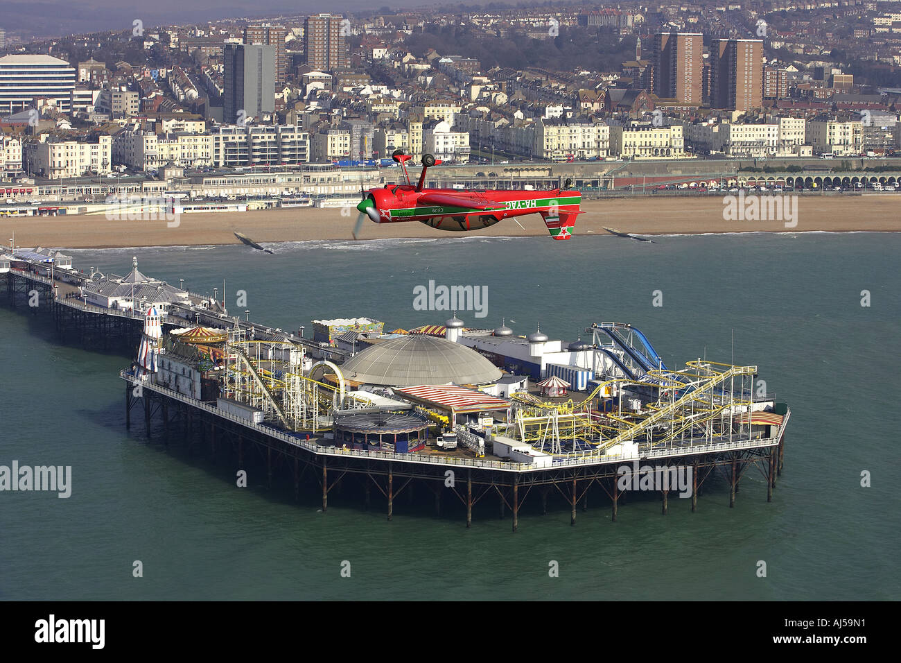 Alan Cassidy ace aerobatic pilot flies his suhkoi su 29 low over the ...