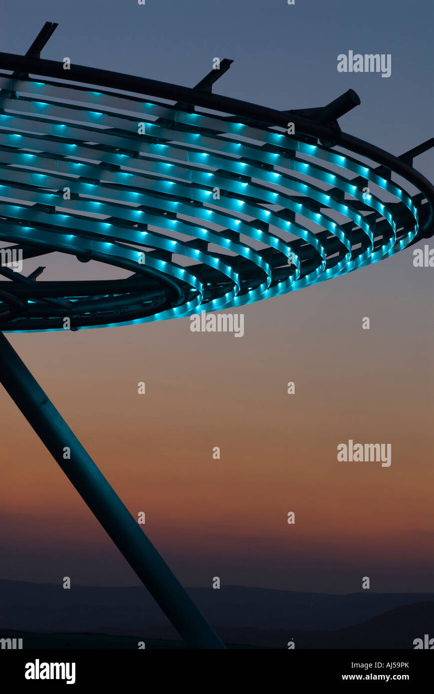 Halo steel structure hi-res stock photography and images - Alamy