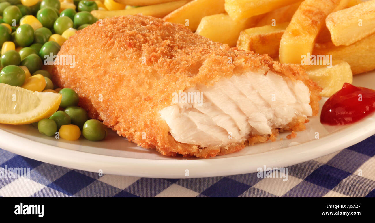 Breaded fish chips peas hi-res stock photography and images - Alamy
