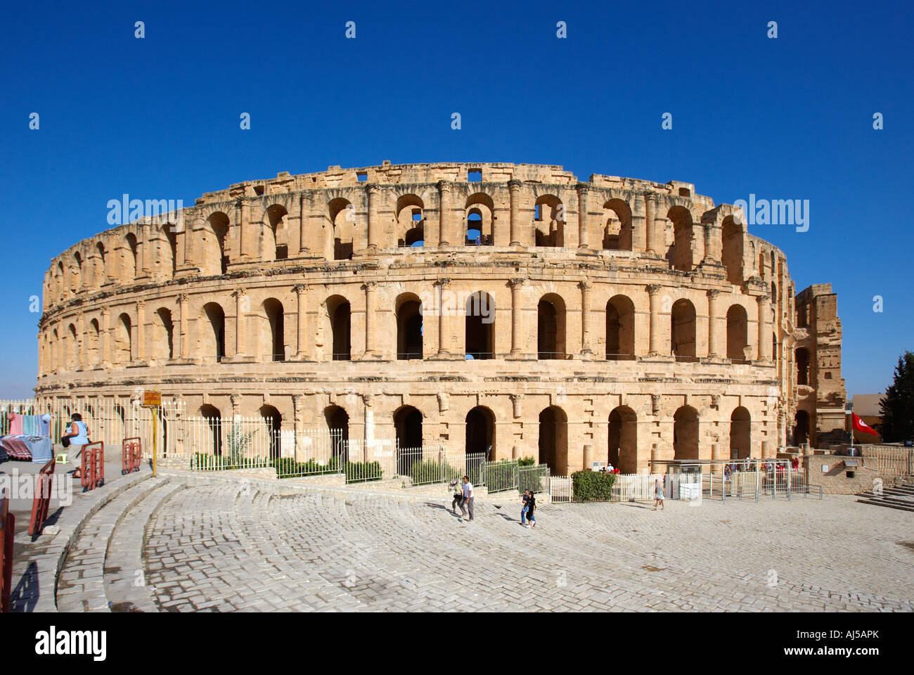 El Jem Roman Amphitheatre, Tunisia Stock Photo - Alamy