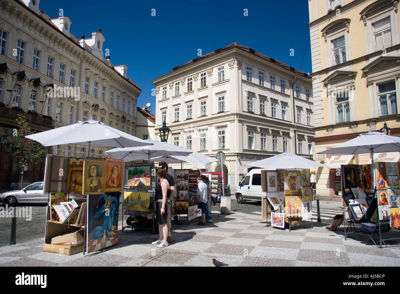Prague shopping hi-res stock photography and images - Alamy