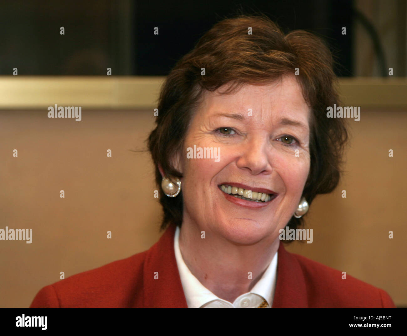 Mary robinson hi-res stock photography and images - Alamy