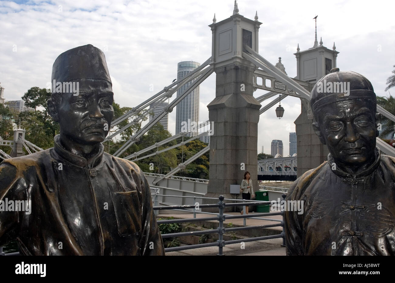Part of the River Merchants bronze sculpture by Aw Tee Hong, Boat Quay ...