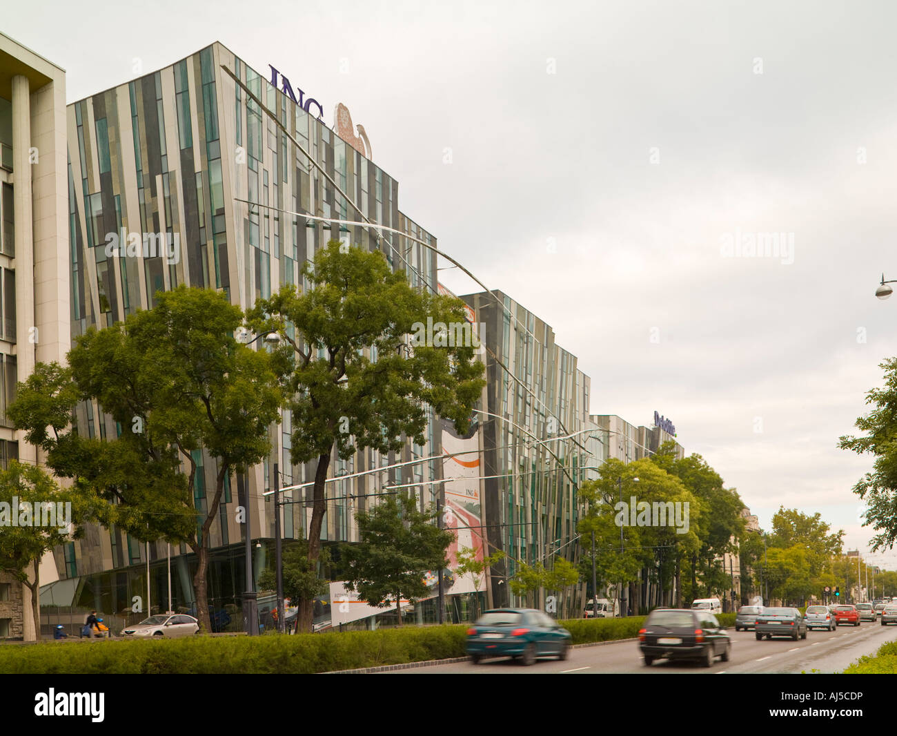 ING bank headquarters, Budapest, Hungary Stock Photo - Alamy