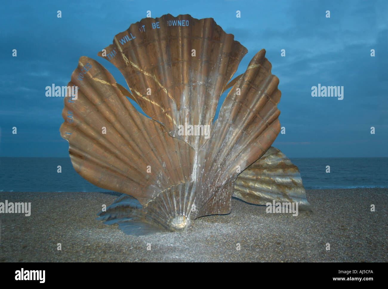 The Scallop Aldeburgh beach Stock Photo - Alamy