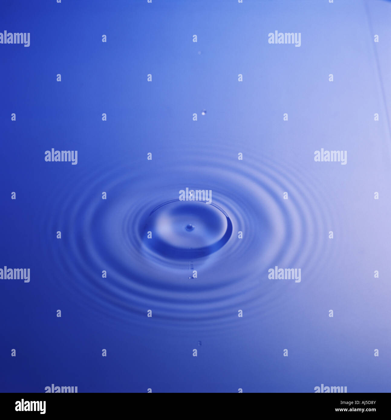 Water drops and ripples Stock Photo - Alamy