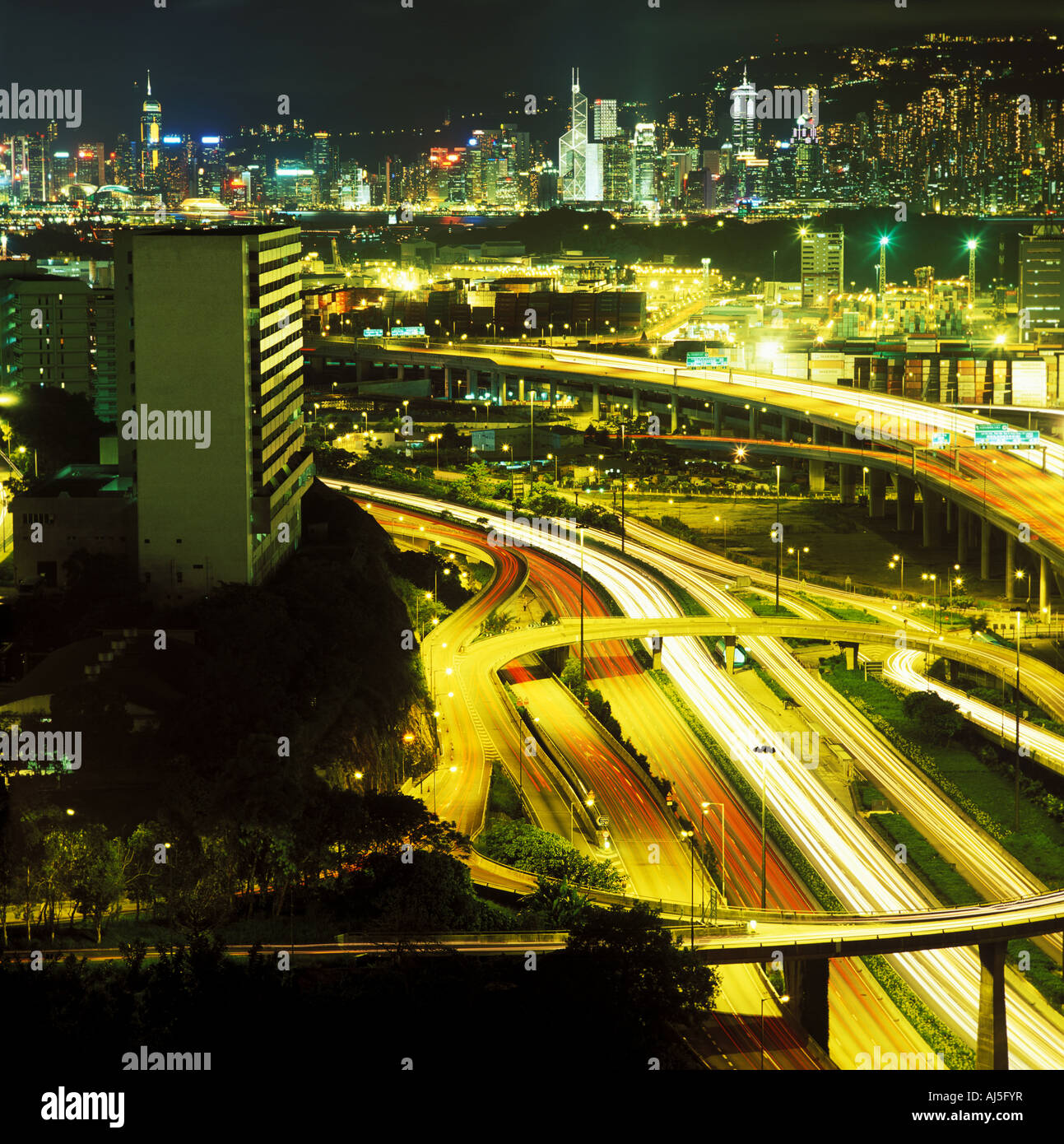 Traffic from central expressway hi-res stock photography and images - Alamy