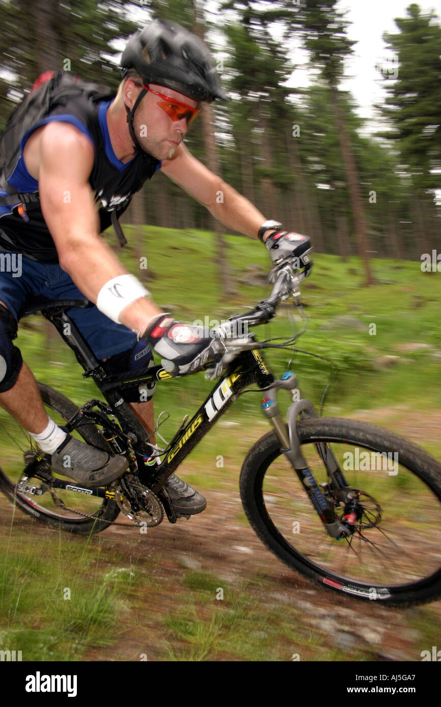 Cornering fast hi-res stock photography and images - Alamy